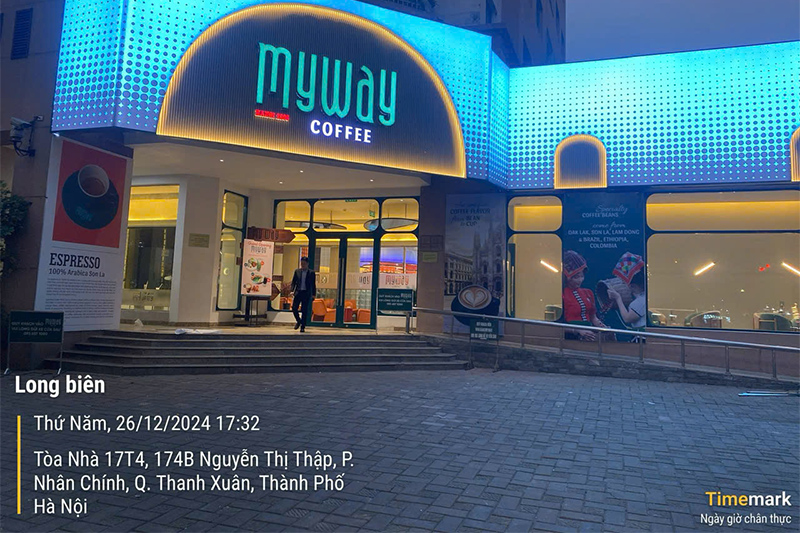 Gạch kính lấy sáng Newlando điểm nhấn thương hiệu My Way Coffee ...